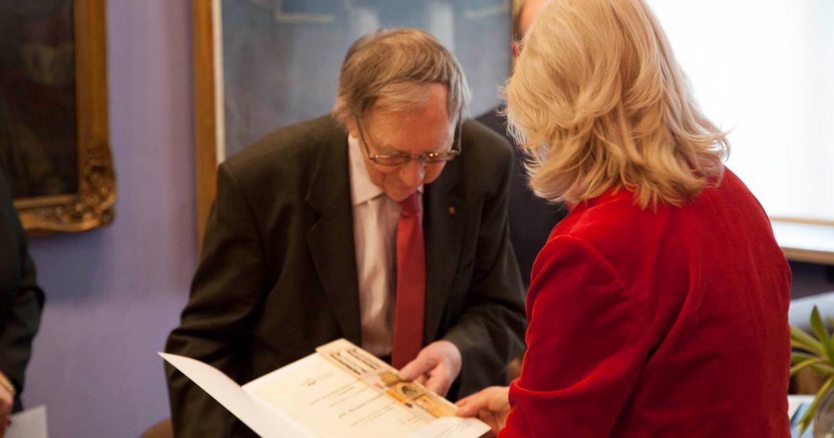 Prof. Kosman odznaczonym medalem Jana Komeńskiego